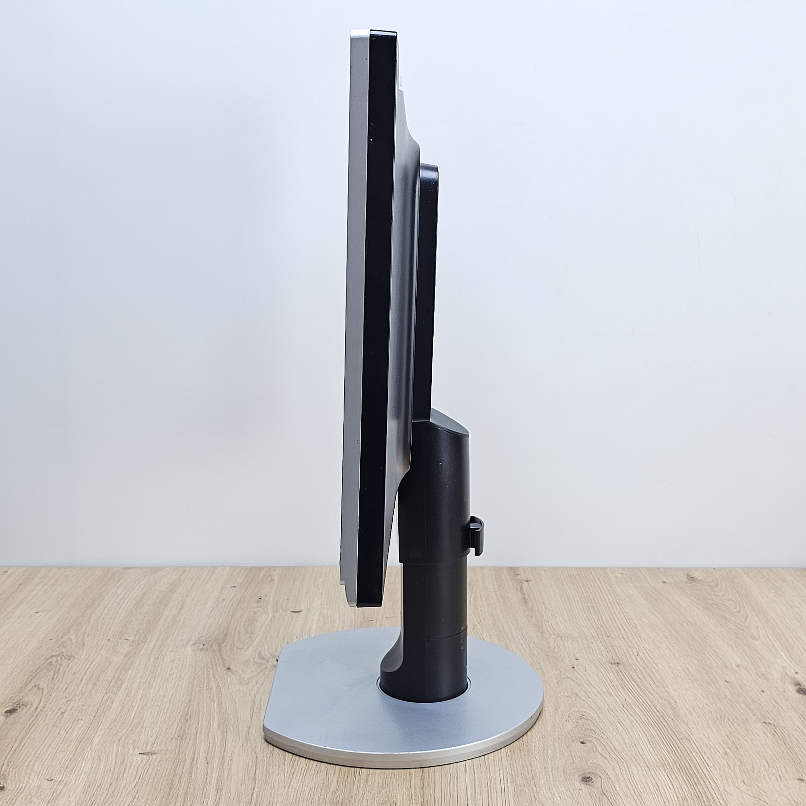 Monitor Second Hand, PHILIPS Brilliance 220BW, LED, Diagonala 22 inch ...