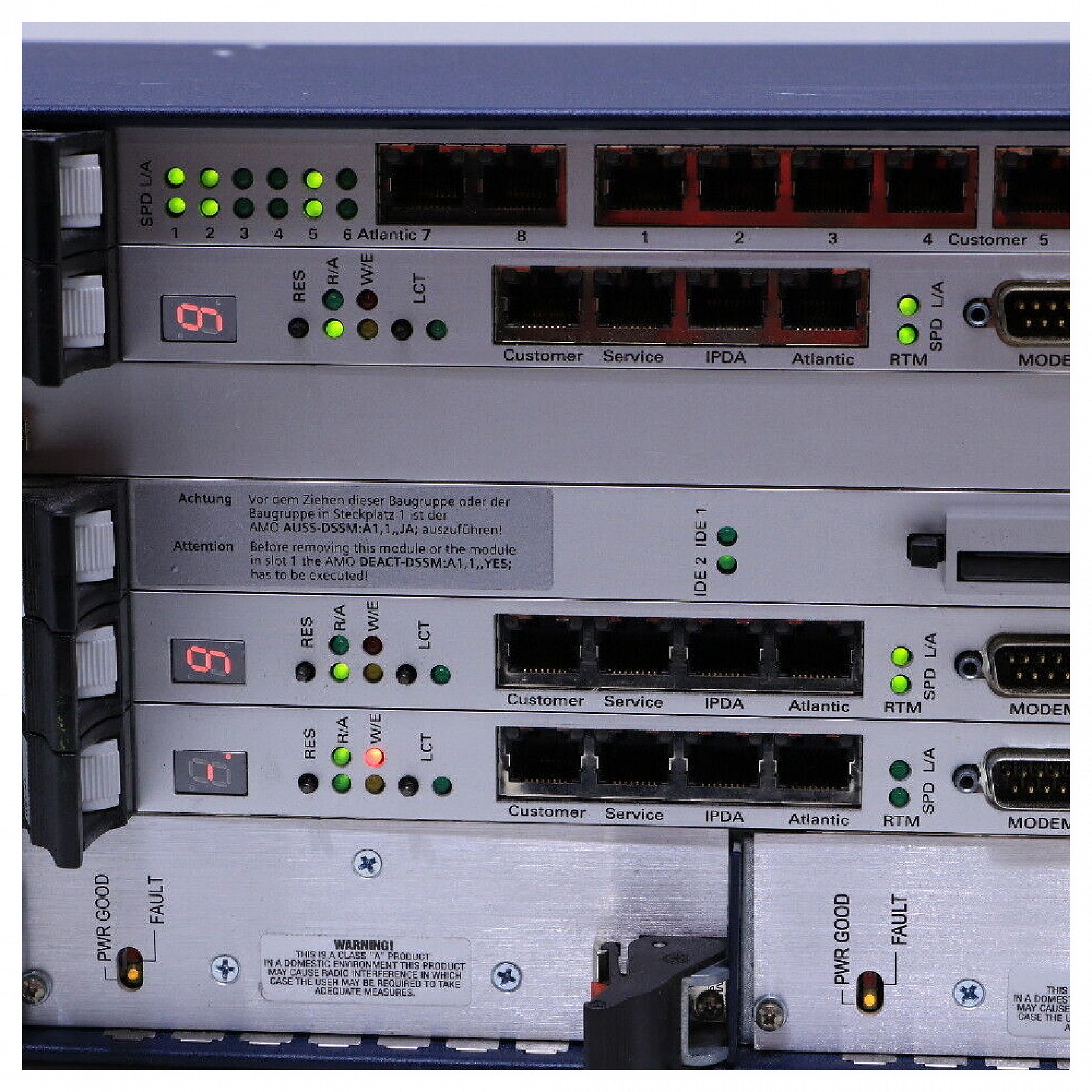 Centrala telefonica Refurbished Siemens HiPath 4000 Pabx , HiPath 4000 ...